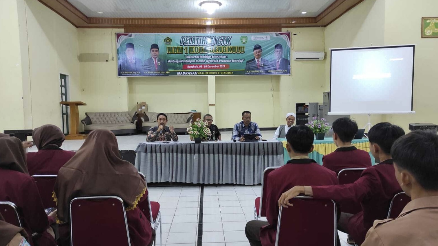 MAN 1 Kota Bengkulu Perkuat Moral Pelajar Era Digital