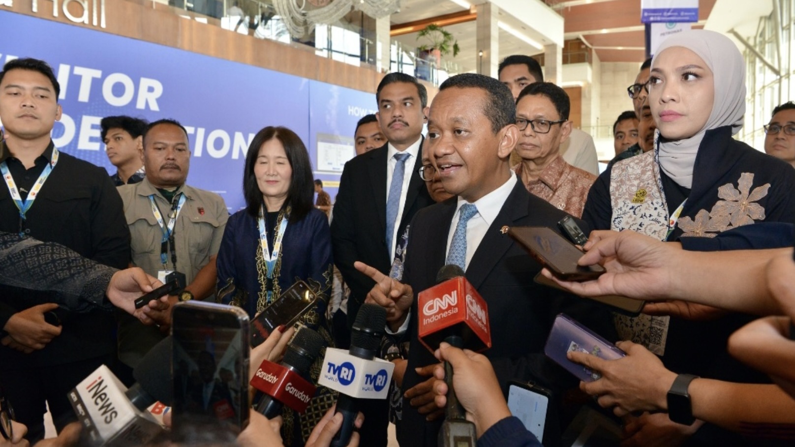 Bahlil Lahadalia Bangga Terhadap Lagu Satir Netizen Medsos
